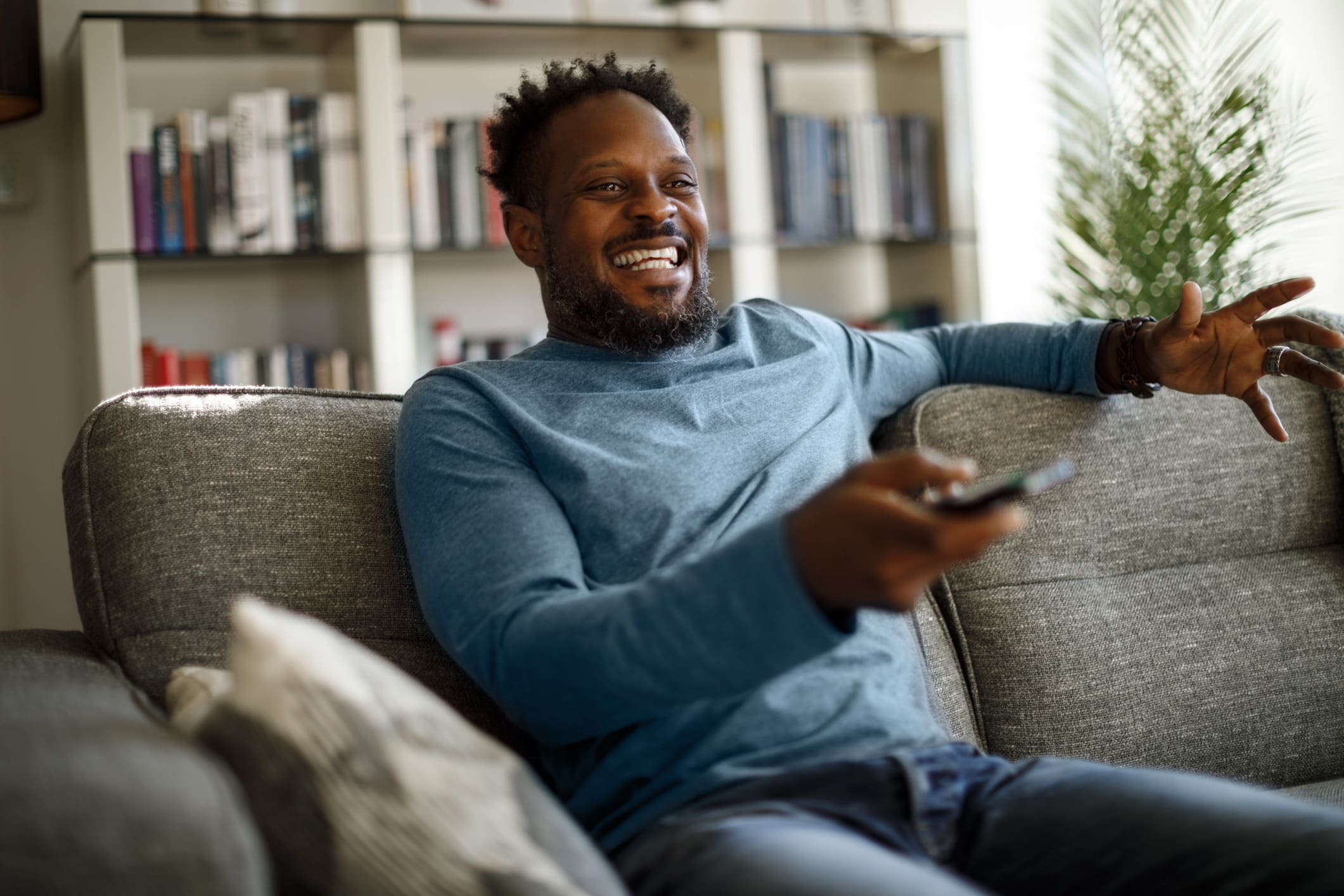 Comment avoir Internet sur une TV non-connectée ? | Bouygues Telecom